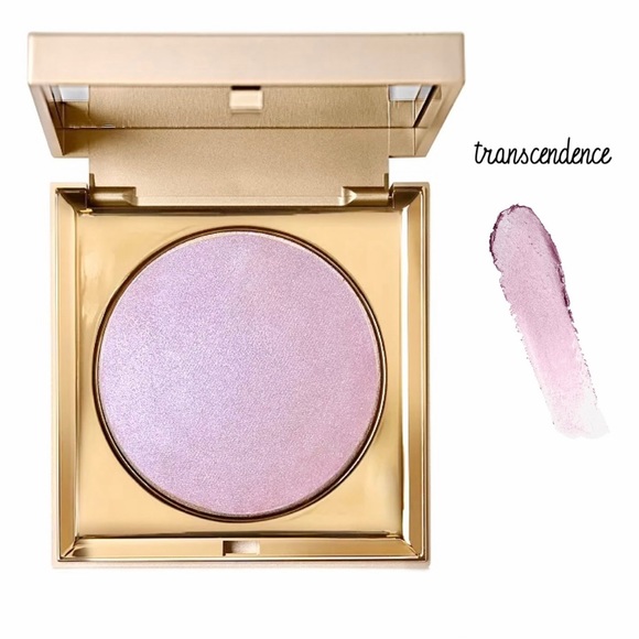 Stila | Makeup | Stila Heavens Hue Highlighter Transcendence | Poshmark